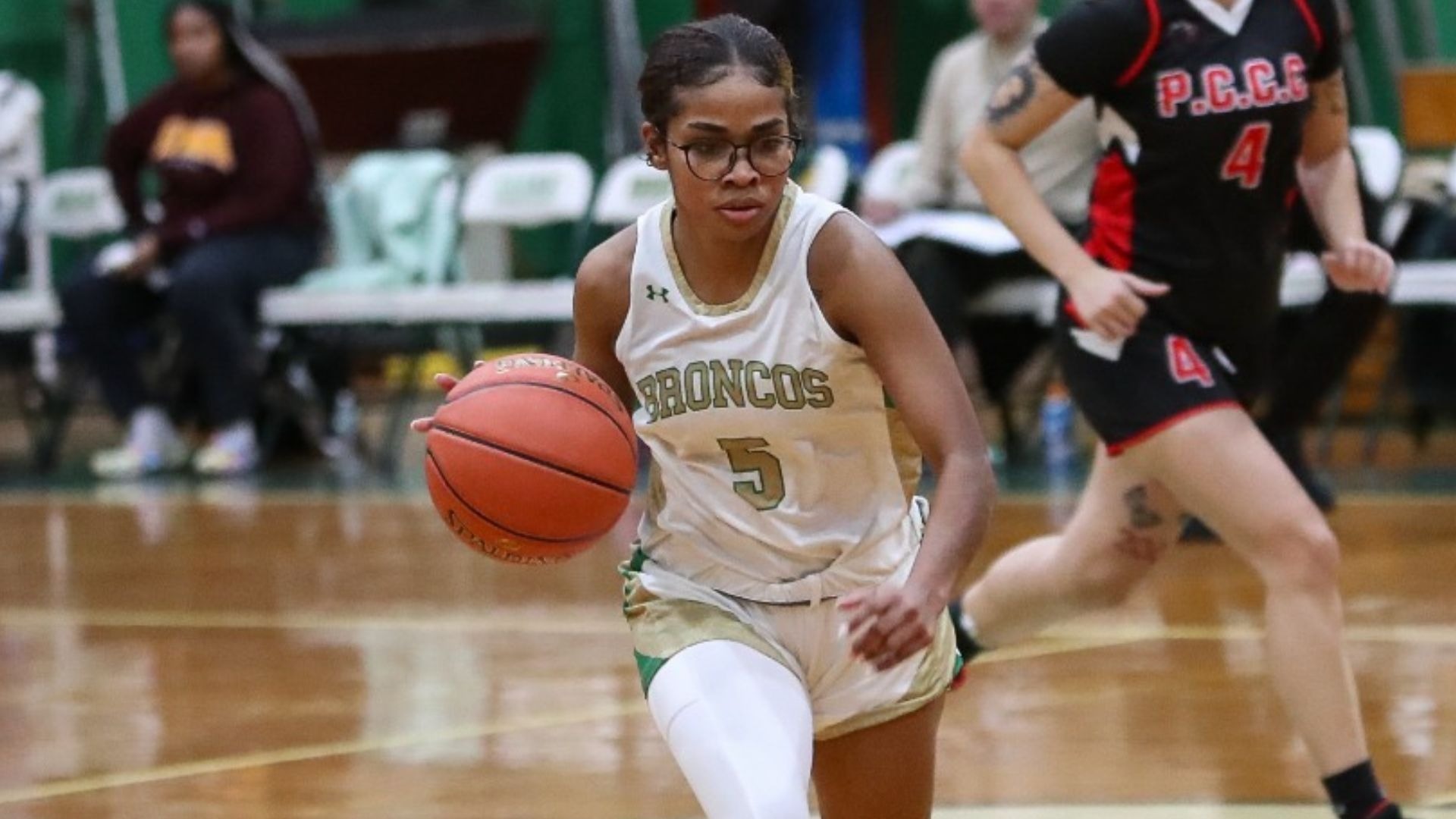 Katherine Reyes posts team-highs of 13 points, eight rebounds in Bronx ...