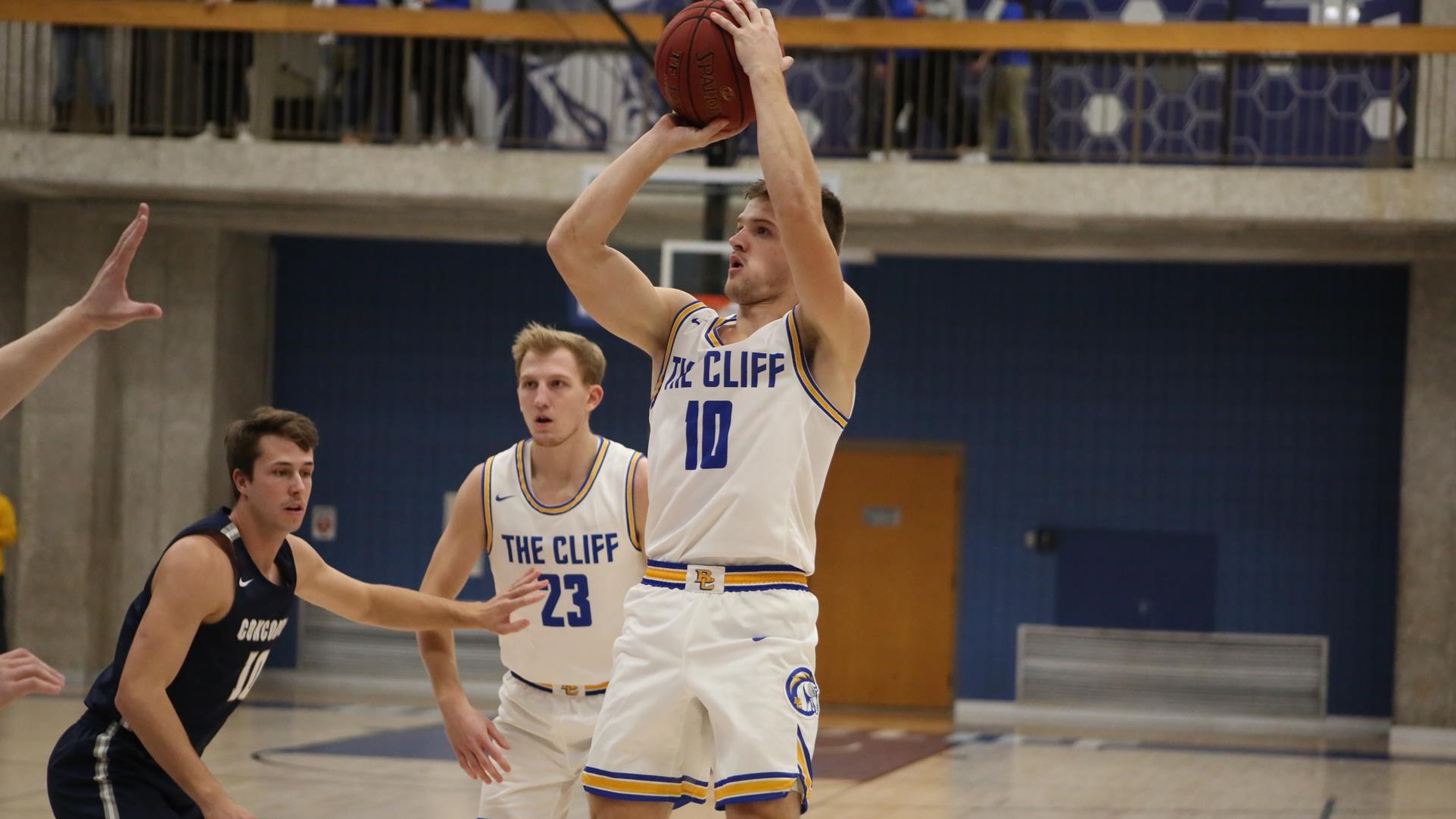 Defense leads the way in BC hoops win over RV Concordia - Briar Cliff ...