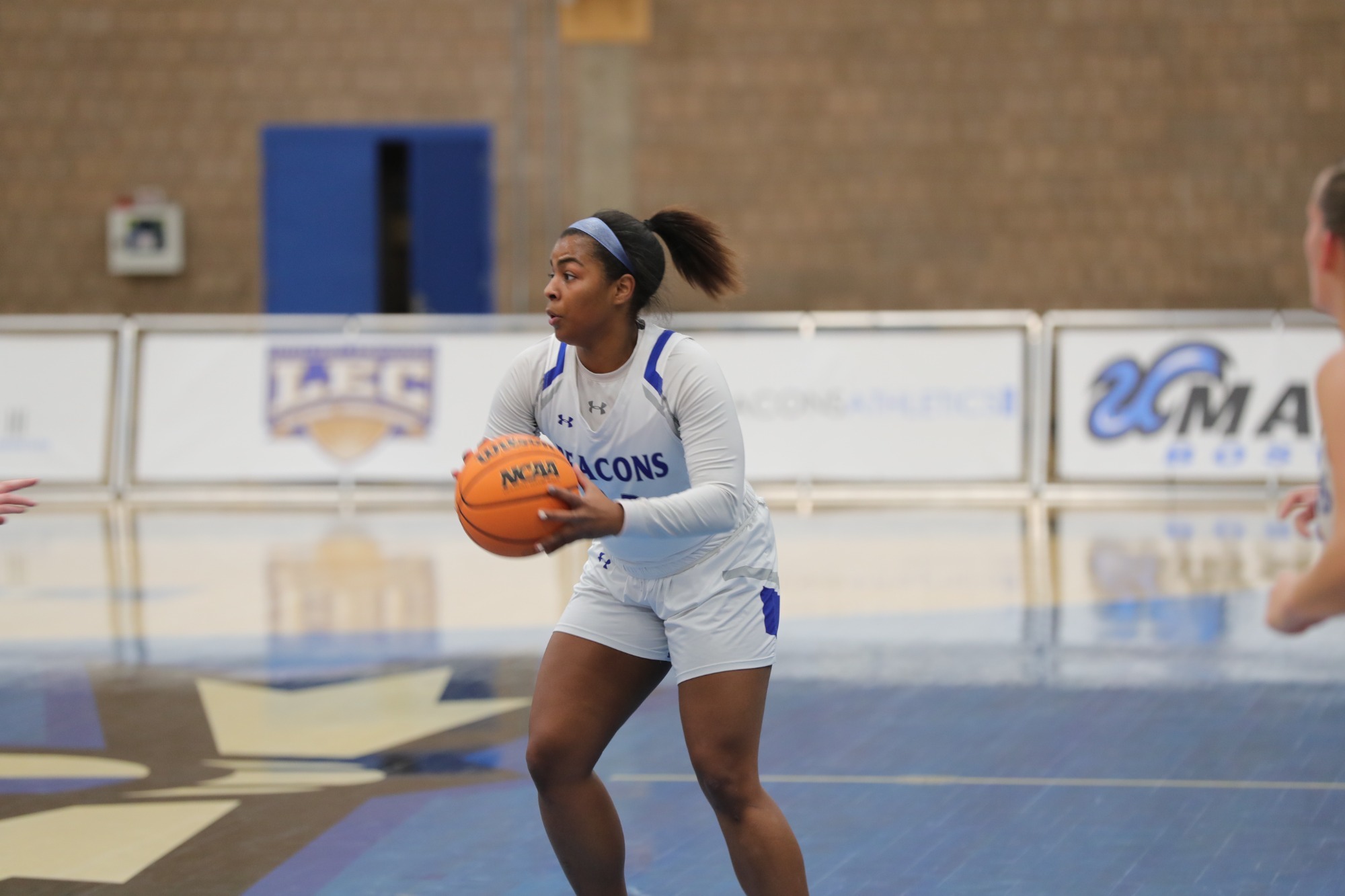 Paige Ollivierre - 2022-23 - Women's Basketball - UMass Boston