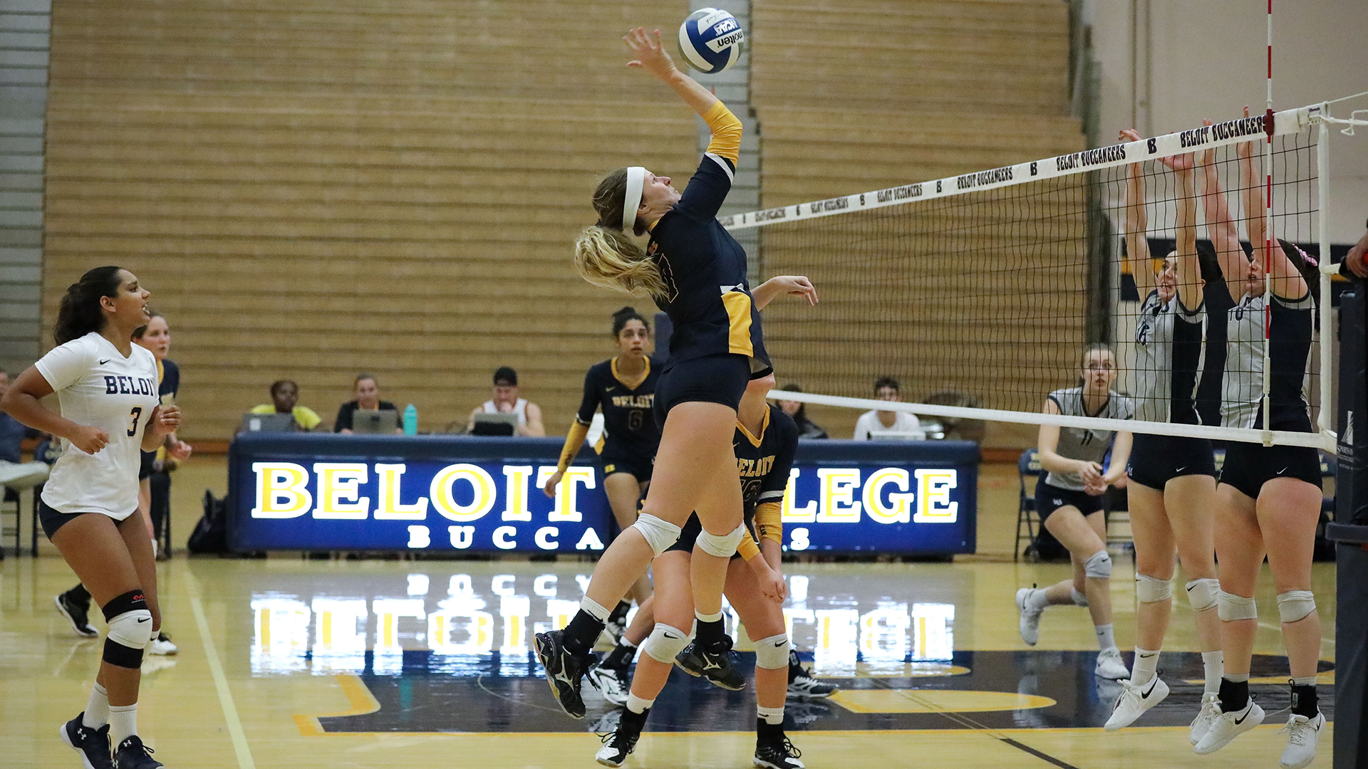 Molly Muller - Women's Volleyball - Beloit College