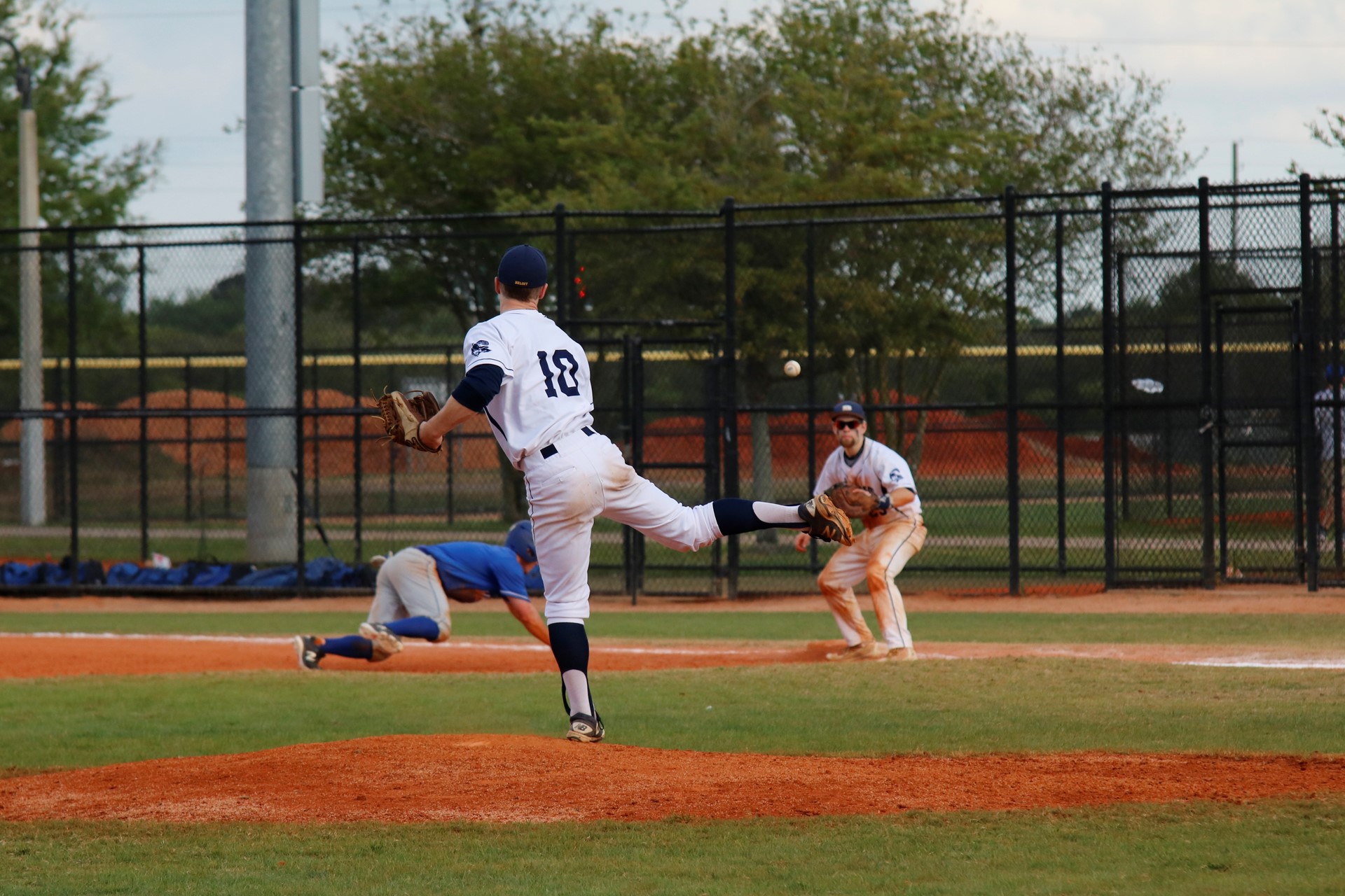 Jeremy Dutton - Baseball - Beloit College