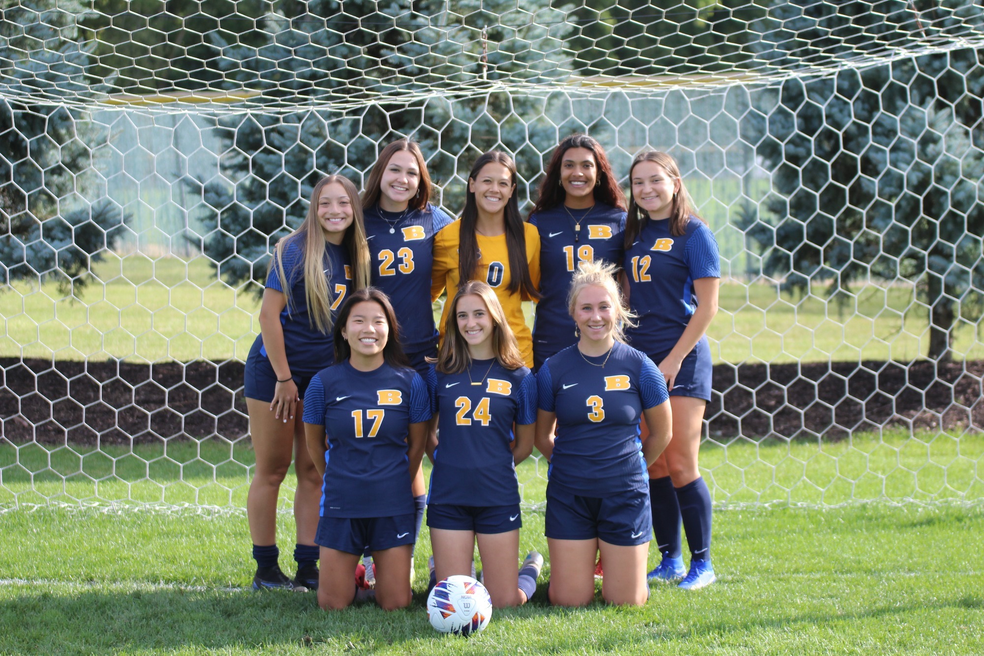 Buccaneers Get Convincing Victory on Senior Day - Beloit College