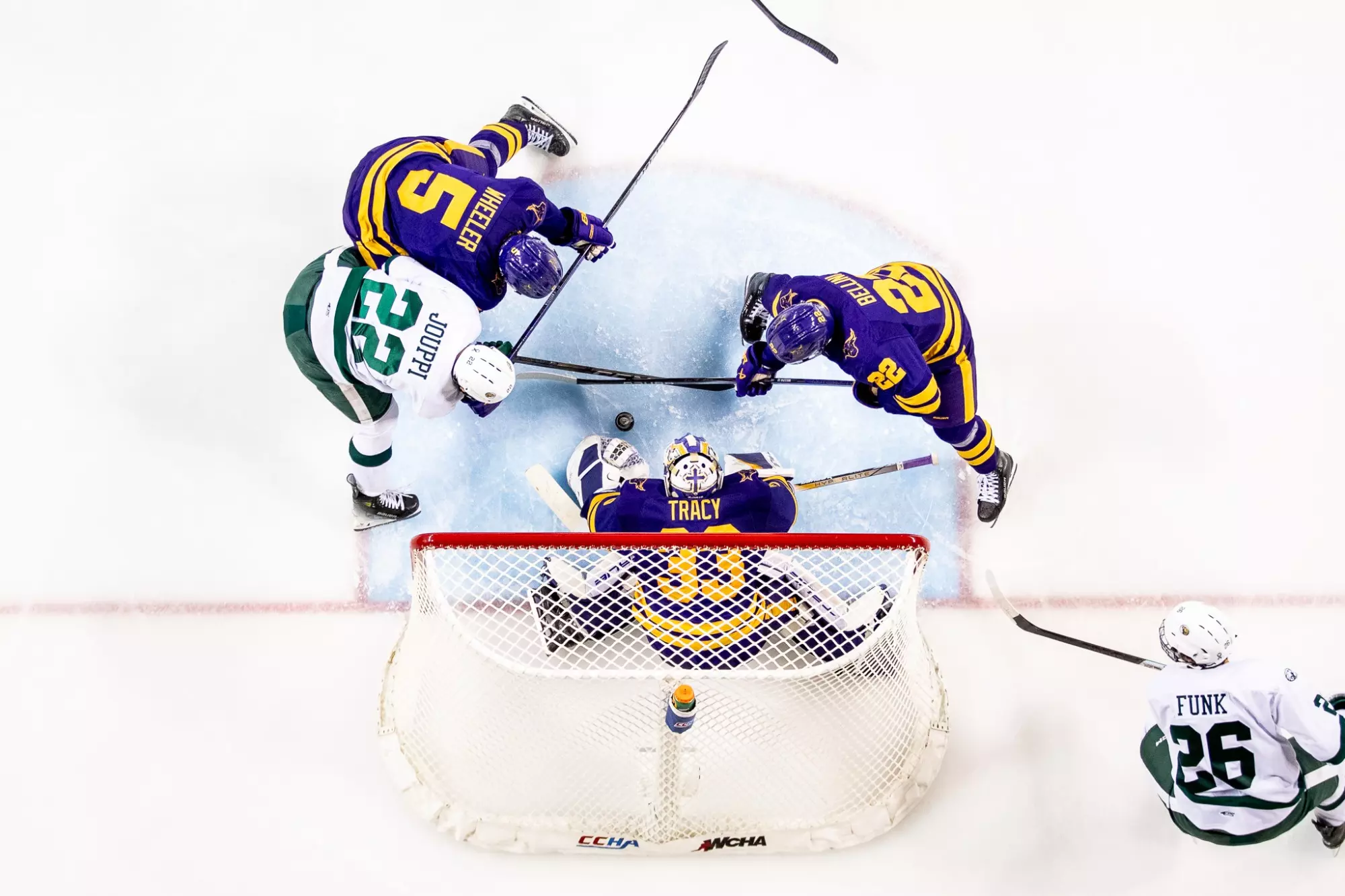 Beavers preview home series with Northern Michigan - Bemidji State ...