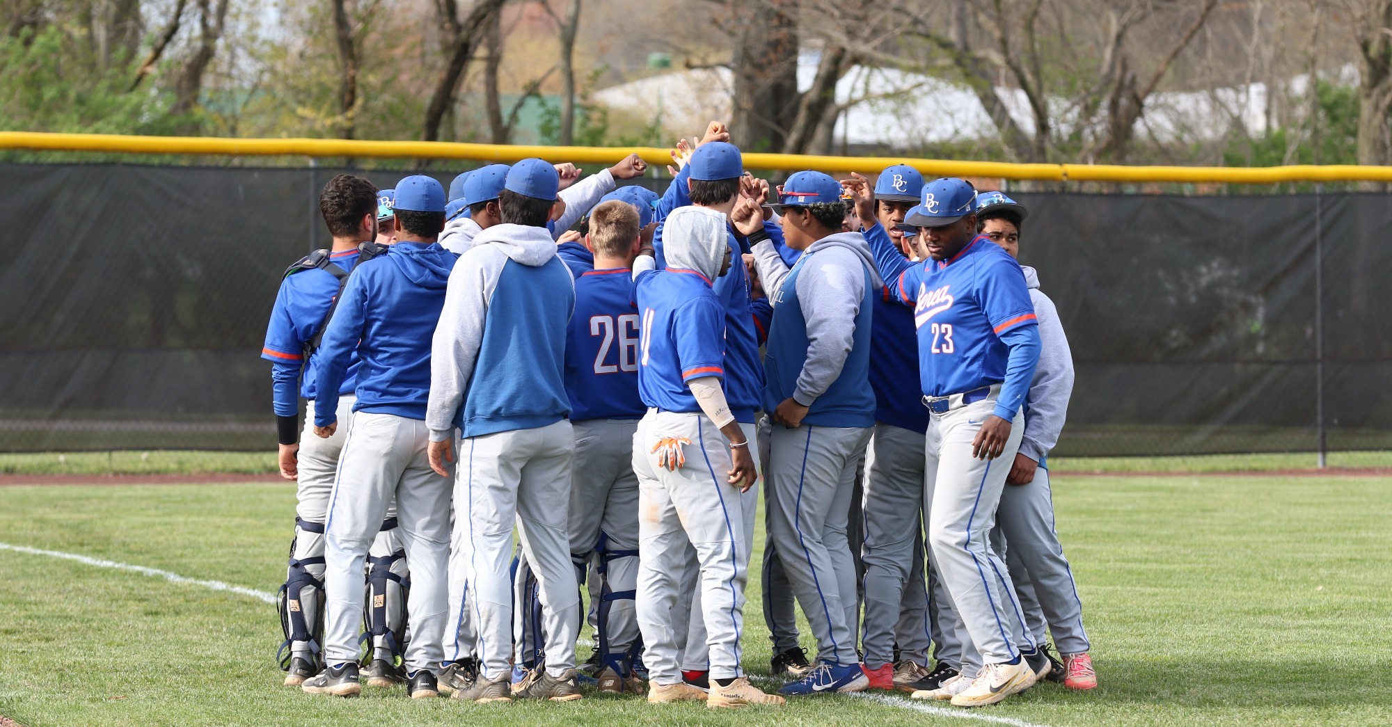 Baseball Suffers Season-Ending Loss in Extra Innings Against Maryville ...