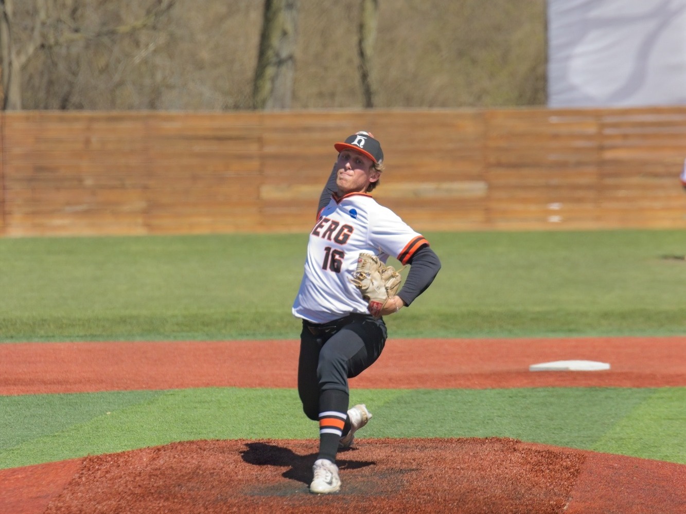 Berg splits season finale at ONU - Heidelberg University
