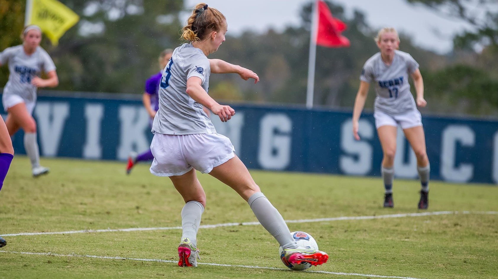 Women's Soccer Clipped By Rhodes In SAA Semis, 2-1 - Berry College