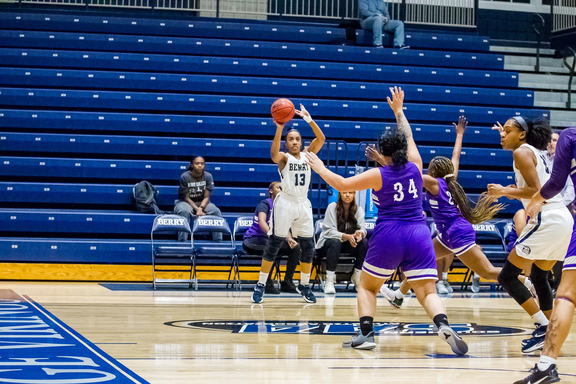 Raven Washington - 2021-22 - Women's Basketball - Berry College