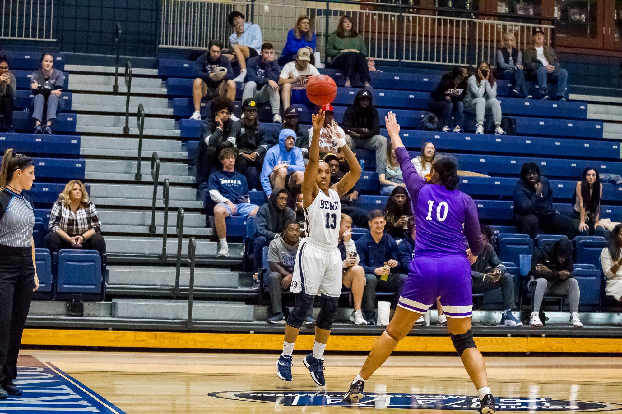 Raven Washington - 2021-22 - Women's Basketball - Berry College