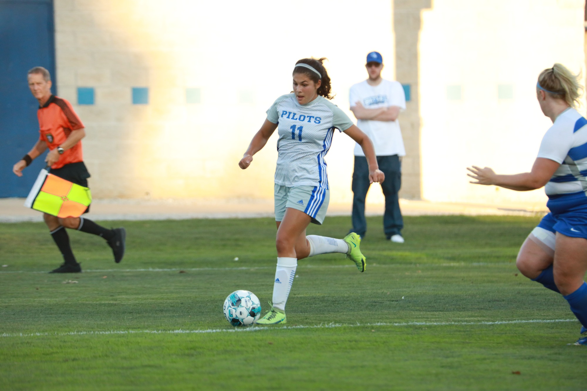 Leena Thomas comes in clutch for Women's Soccer - Bethel University (Ind)