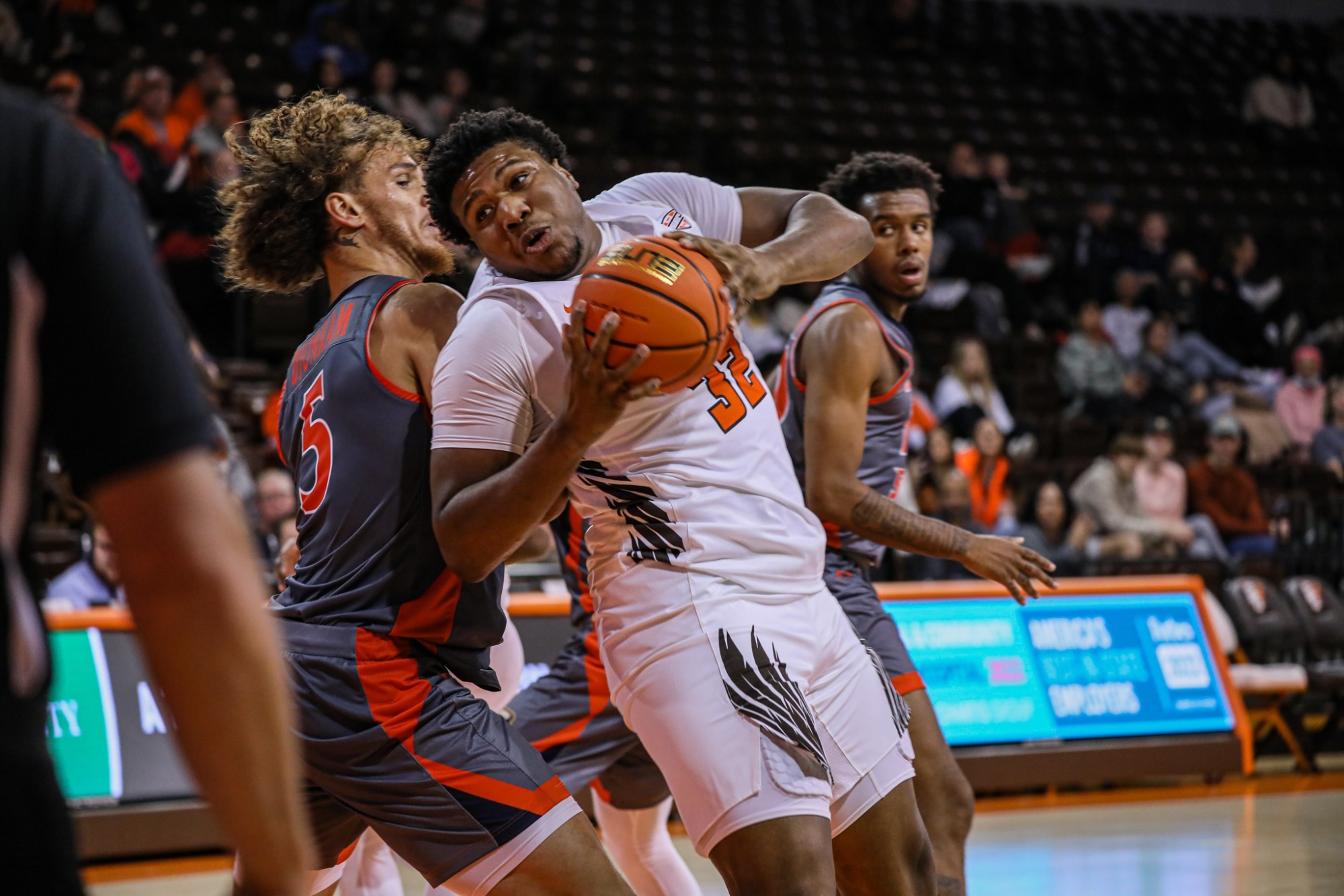 Gabe O'Neal - Men's Basketball - Bowling Green State University Athletics