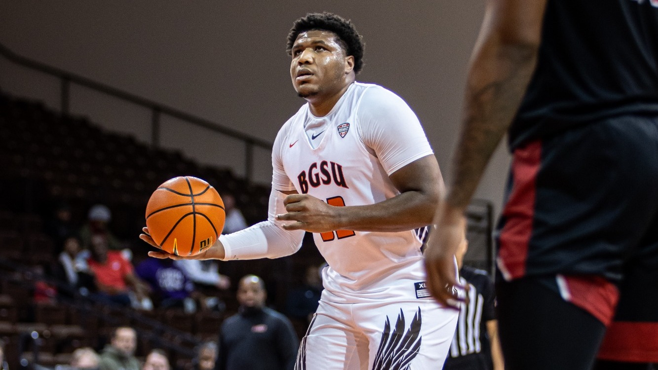 Gabe O'Neal - Men's Basketball - Bowling Green State University Athletics