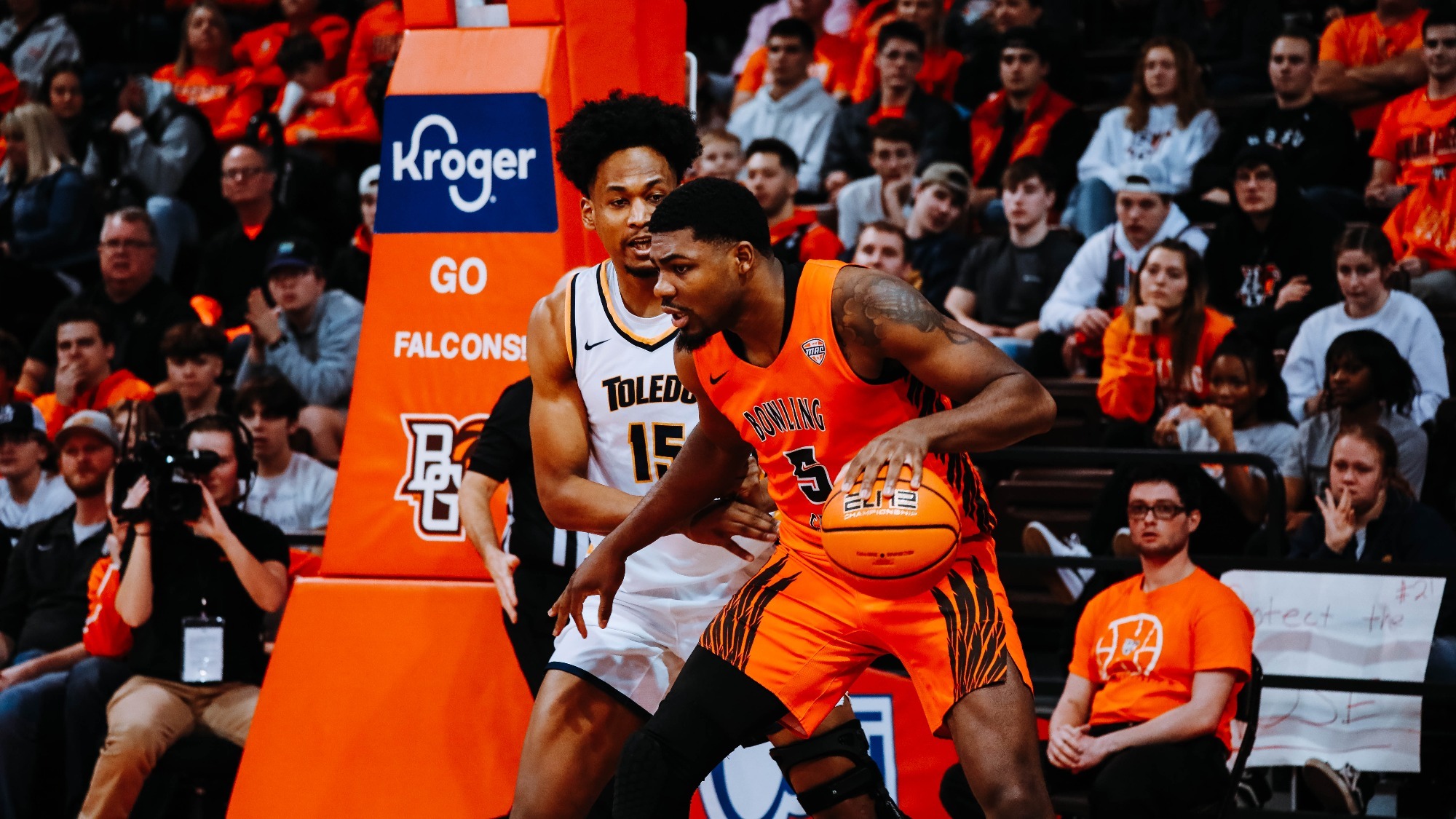 Rashaun Agee - Men's Basketball - Bowling Green State University Athletics