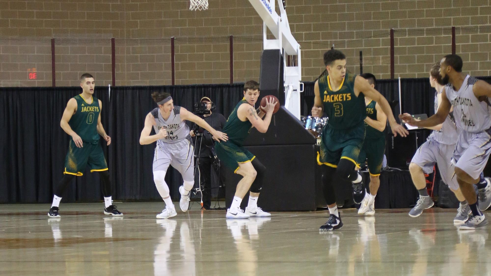 Max Mueller - Men's Basketball - Black Hills State University Athletics