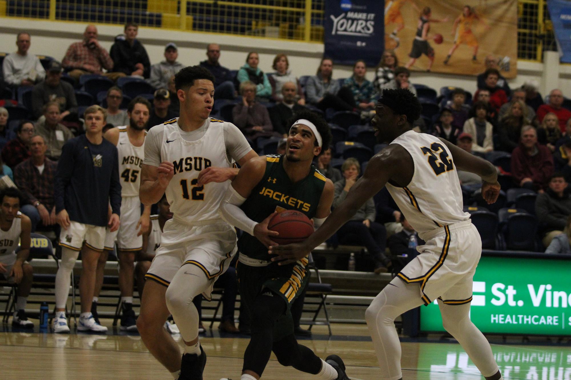 Dez Stoudamire - Men's Basketball - Black Hills State University Athletics