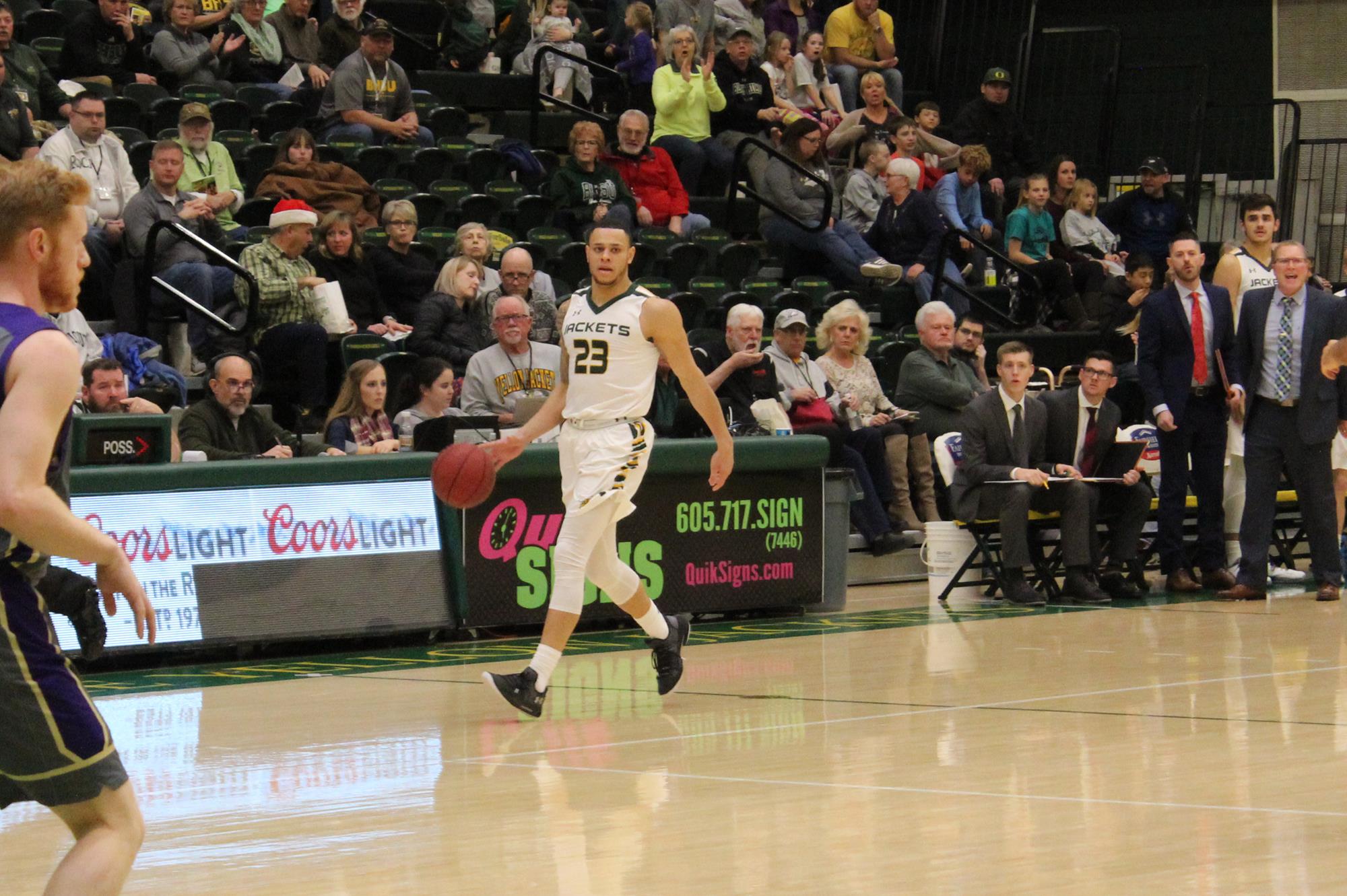 Tyler Oliver - Men's Basketball - Black Hills State University Athletics