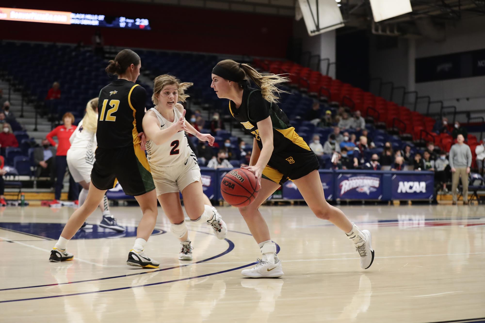 Megan Engesser - Women's Basketball - Black Hills State University ...