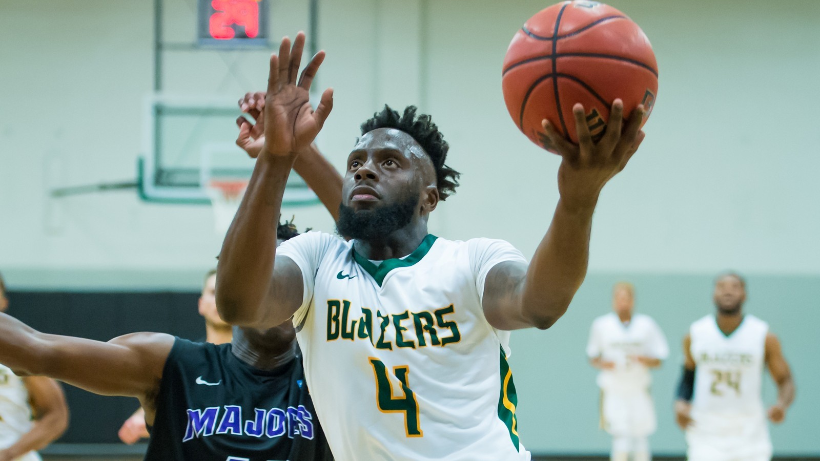 Dyron Anderson - 2016-17 - Men's Basketball - Belhaven University Athletics