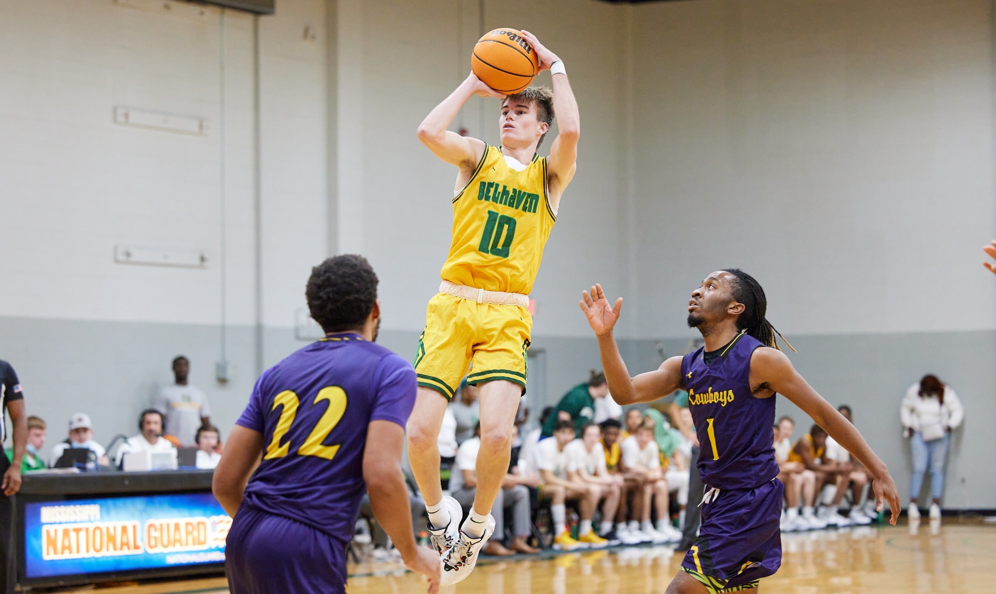 Luke Couch - 2023-24 - Men's Basketball - Belhaven University Athletics