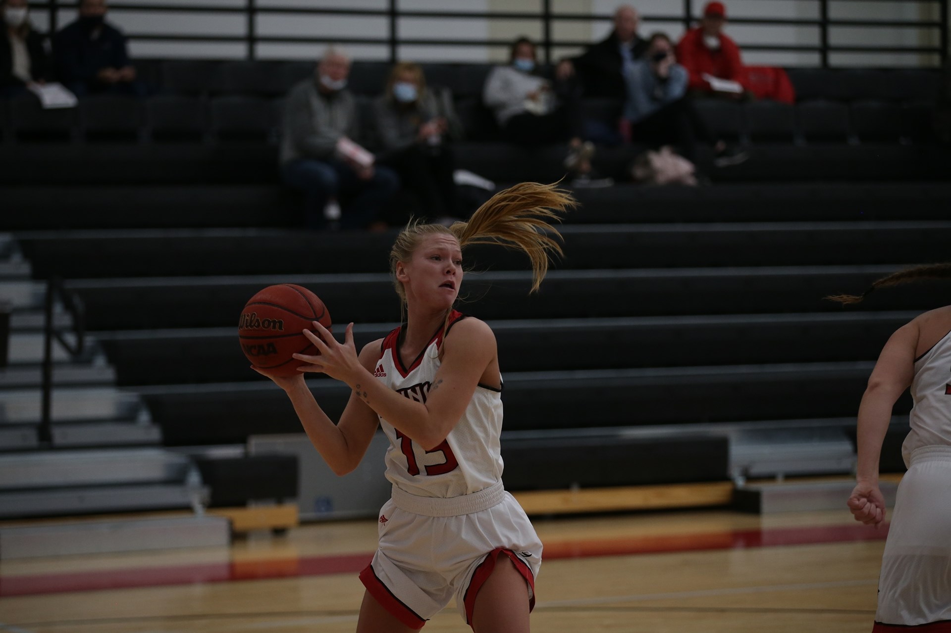 Taryn Christensen - Women's Basketball - Bethany Lutheran College Athletics