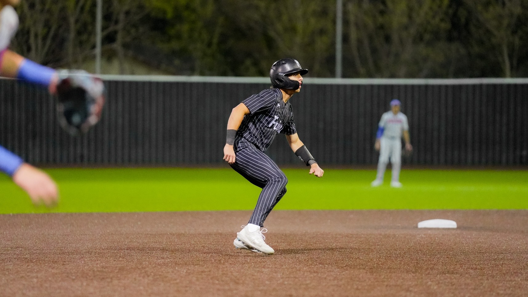 Baseball does what it needed to do, sweeps Nolan Catholic heading into ...