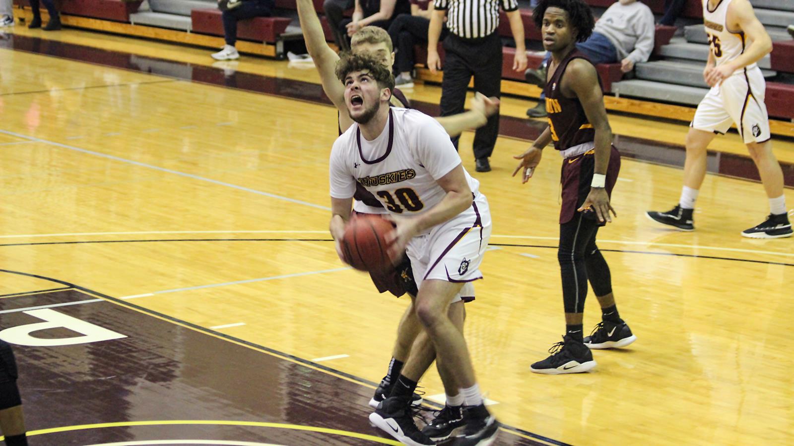 Ethan Houston - Men's Basketball - Bloomsburg Athletics