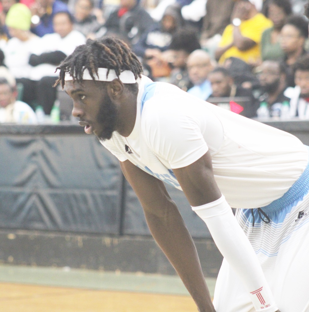 Navar Elmore - Men's Basketball - Livingstone College Athletics