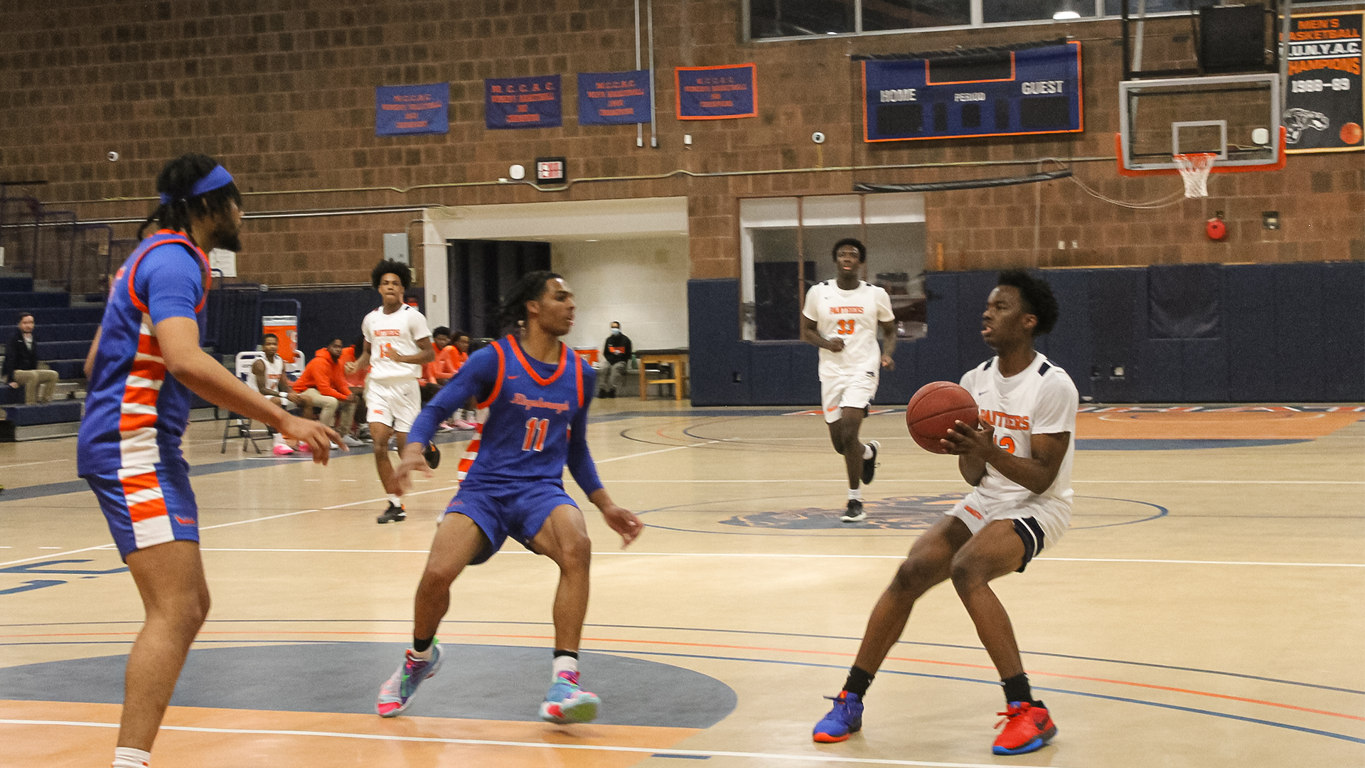 Bronx Community College Rallies To Nip BMCC Men’s Basketball On Late ...