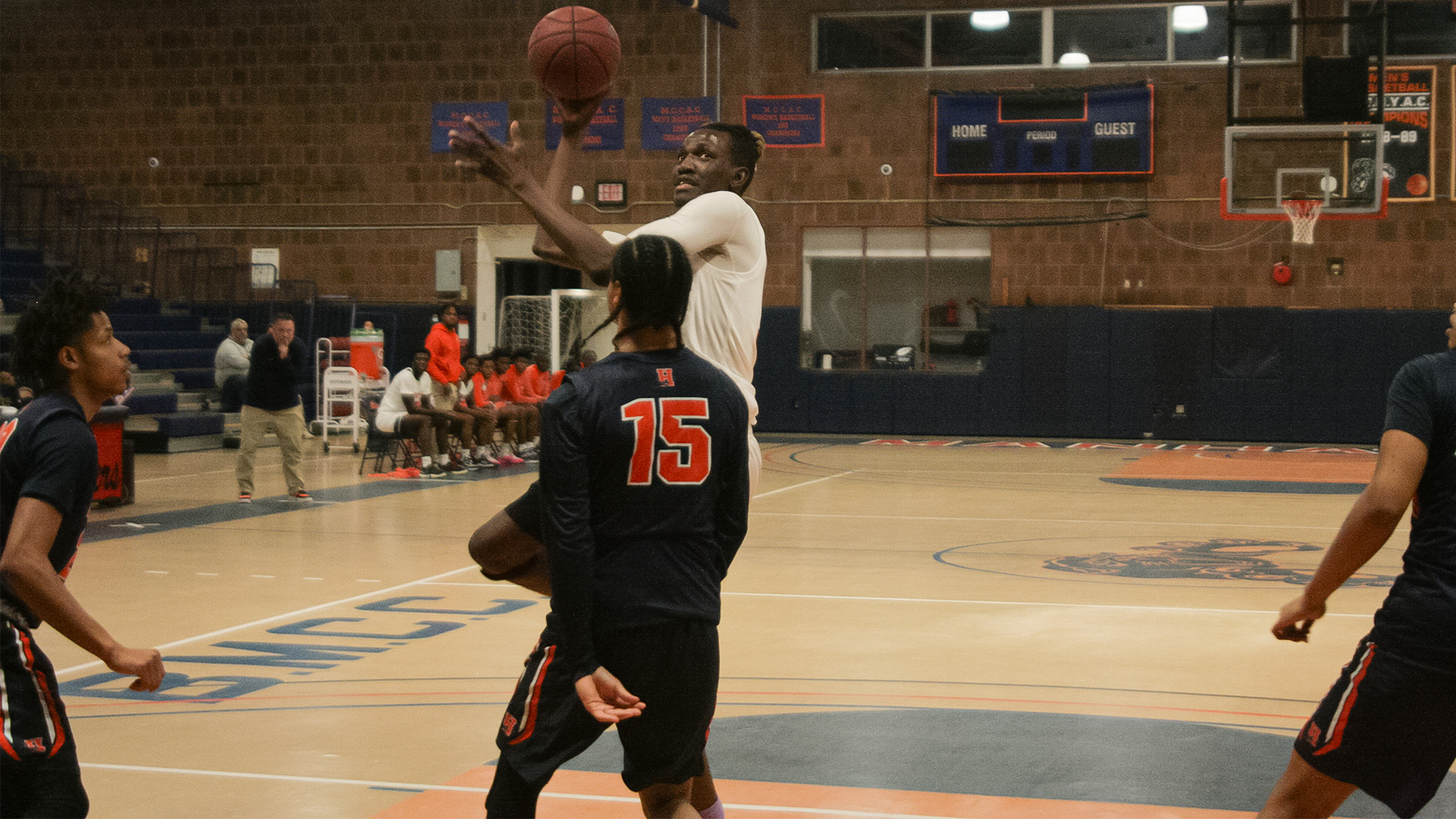 Isah Mohammed - Men's Basketball - Borough of Manhattan Community ...