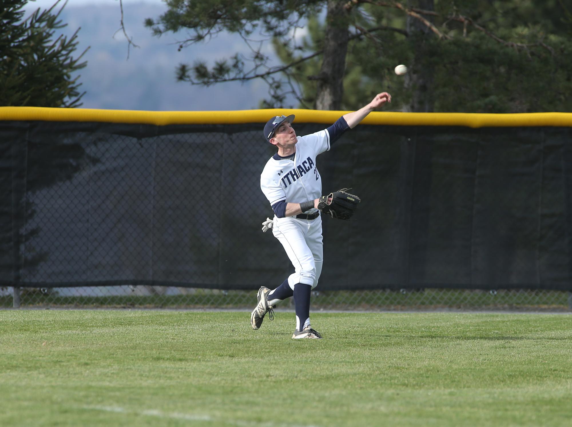 Ryan Dougherty - Baseball - Ithaca College Athletics