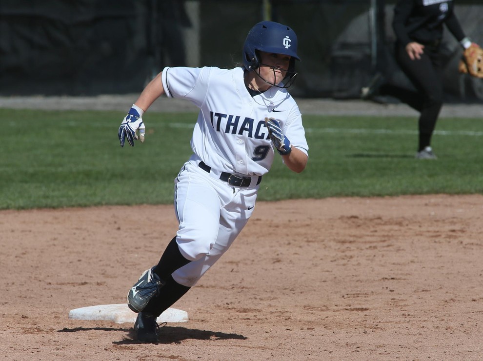 Jessie Fleck - Softball - Ithaca College Athletics