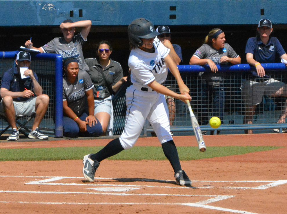 Vanessa Brown - Softball - Ithaca College Athletics