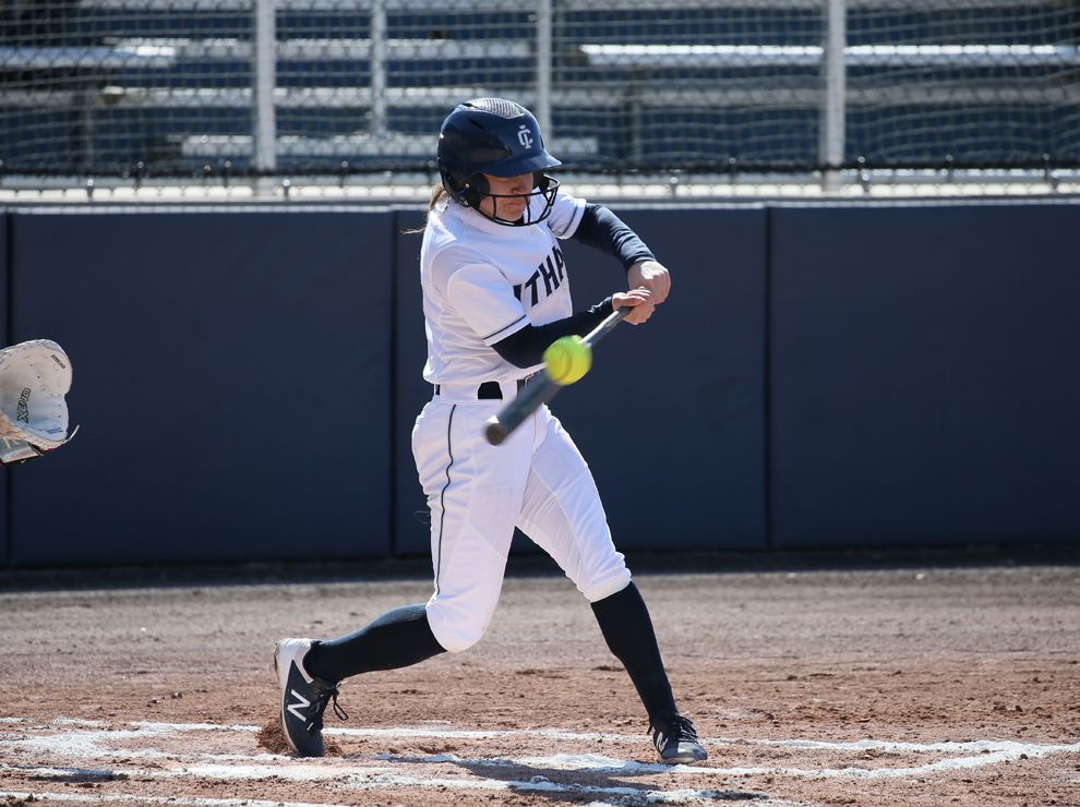 Vanessa Brown - Softball - Ithaca College Athletics