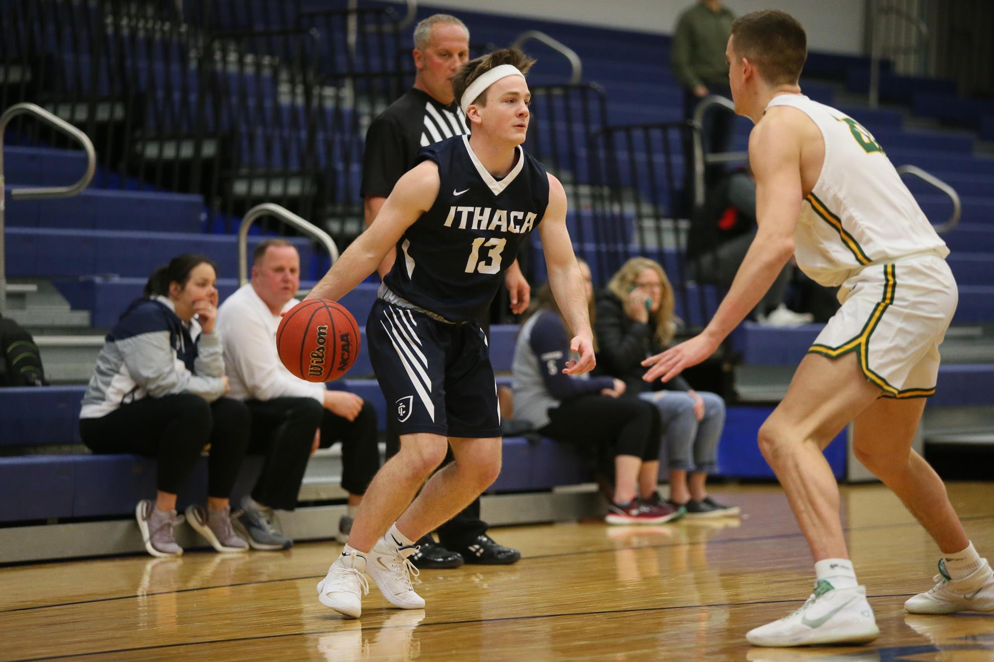 Tommy Carver - Men's Basketball - Ithaca College Athletics