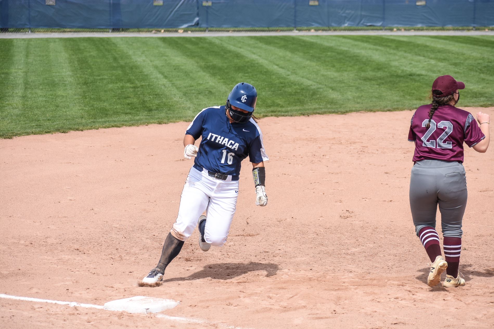 Haley White - Softball - Ithaca College Athletics