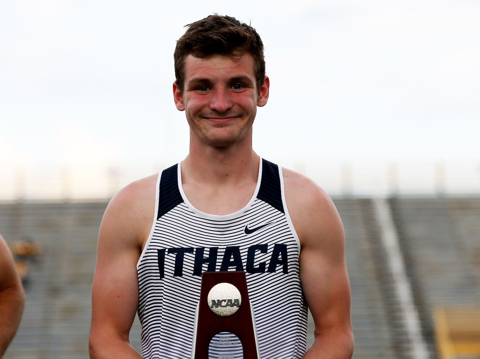 Dom Mikula - Men's Track & Field - Ithaca College Athletics