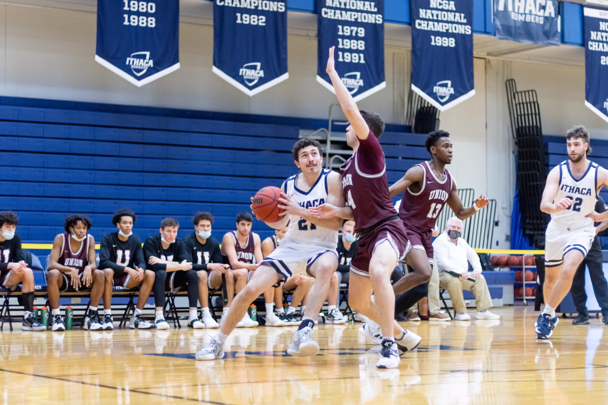 Men’s Basketball Goes Wire-to-Wire in 87-58 Victory over Union - Ithaca ...