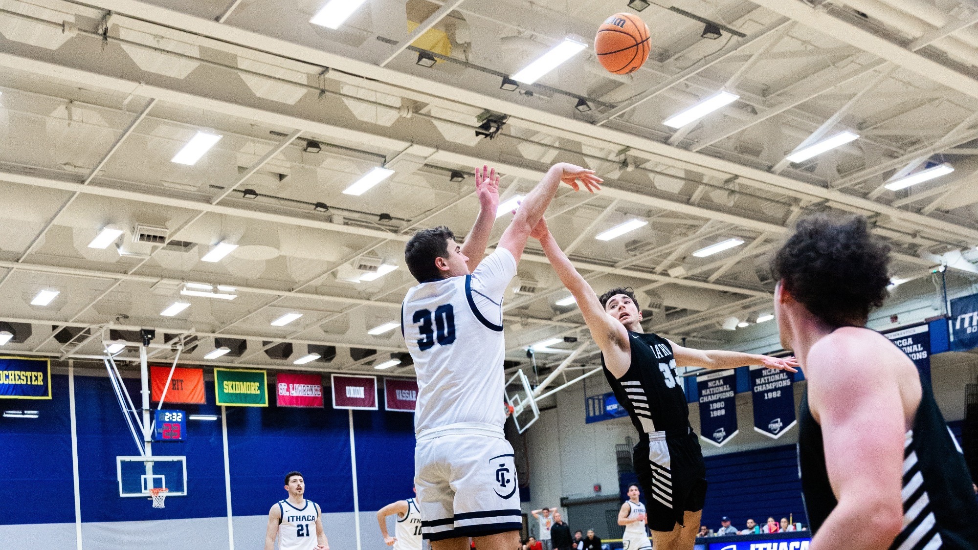 Luka Radovich - Men's Basketball - Ithaca College Athletics