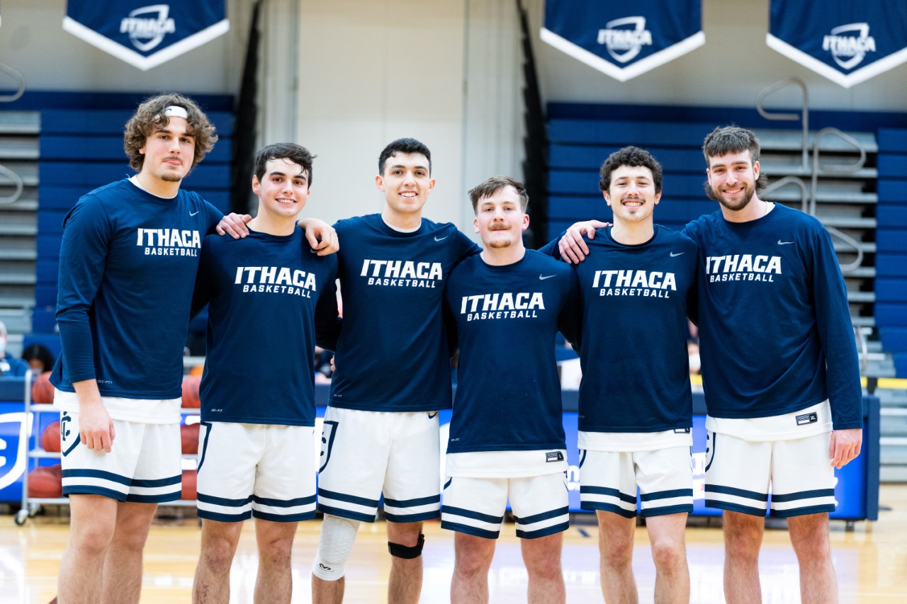 Tommy Carver - Men's Basketball - Ithaca College Athletics