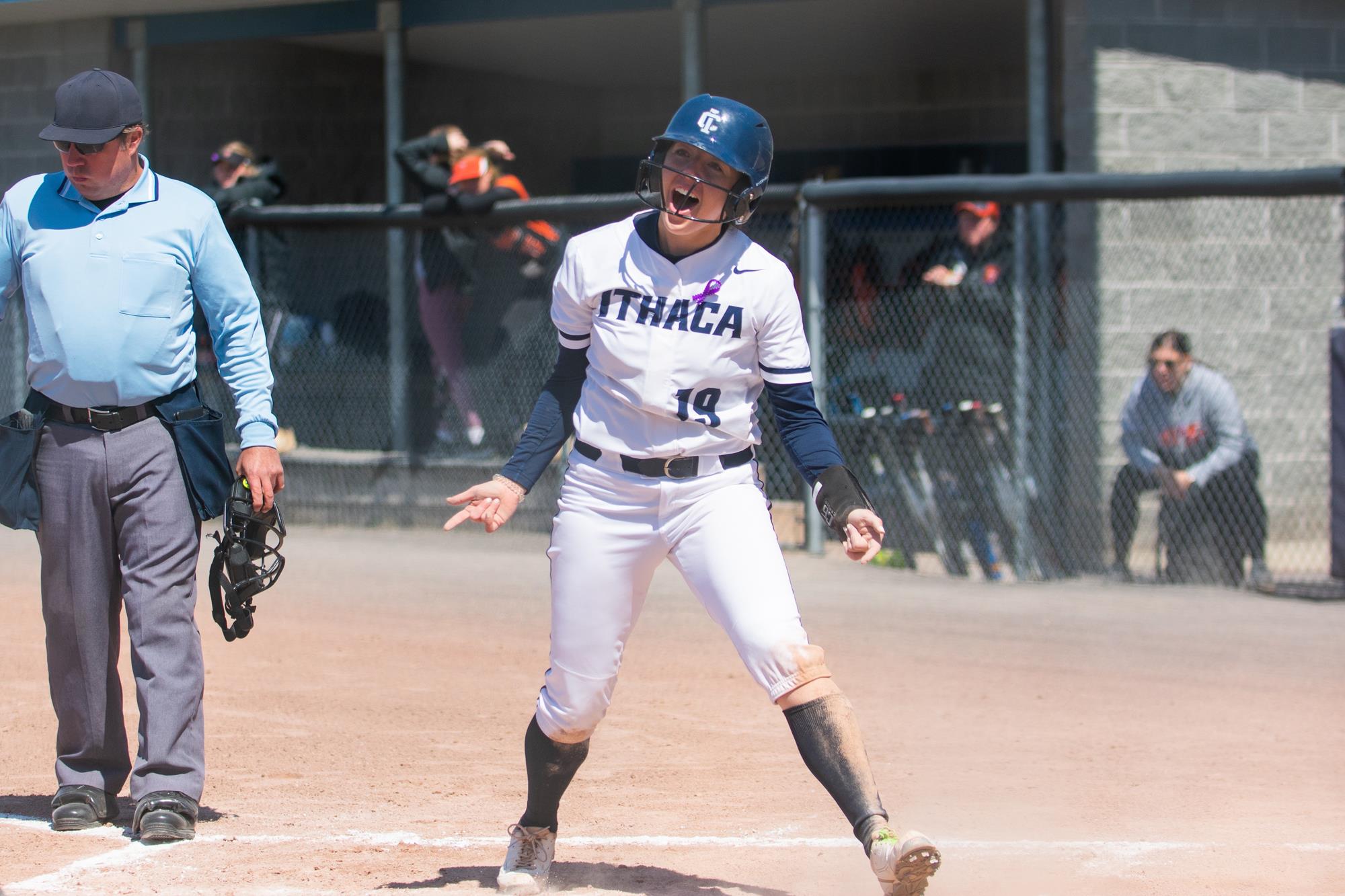 Julia Loffredo - Softball - Ithaca College Athletics