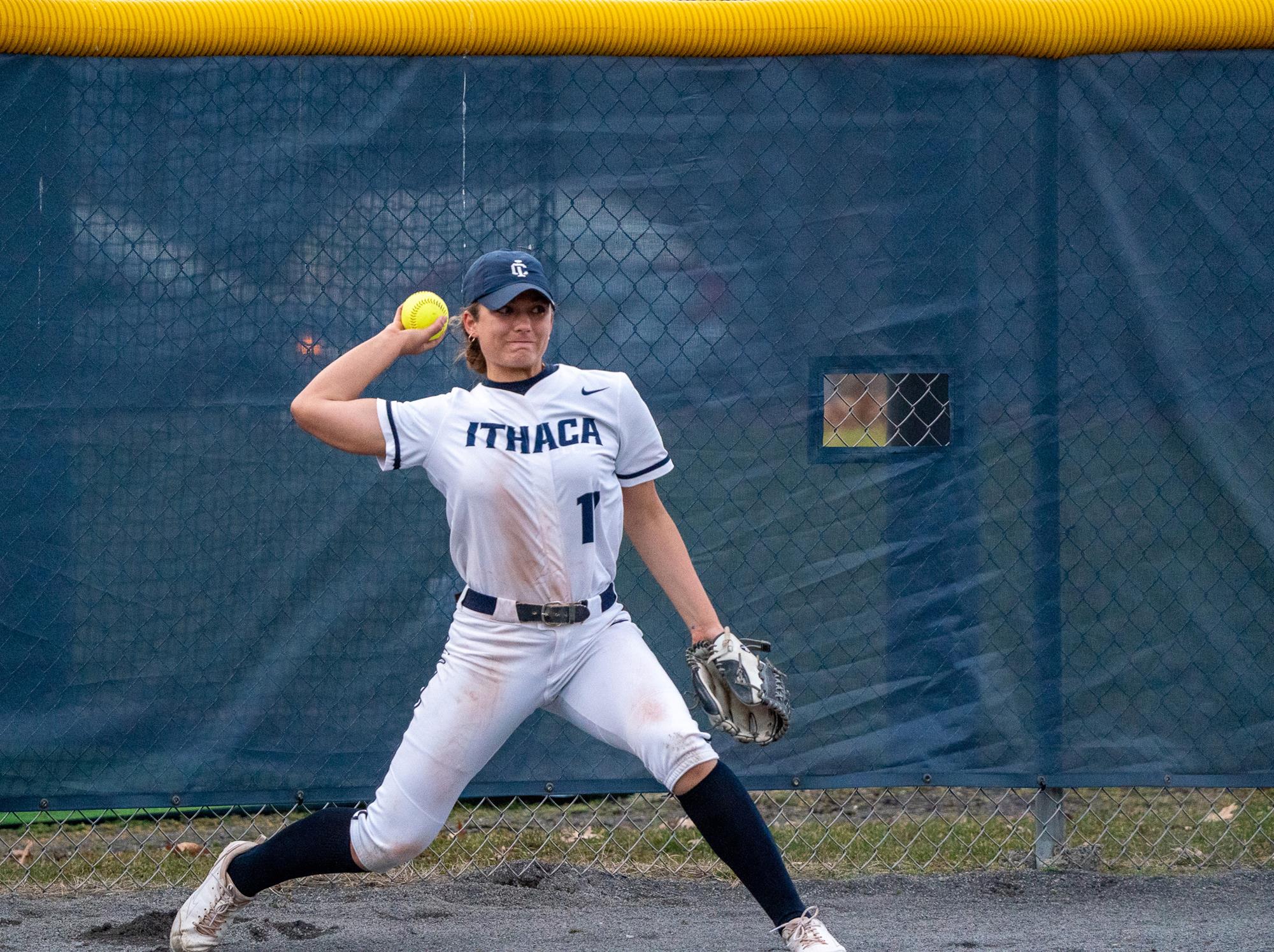 Kailey Collins - Softball - Ithaca College Athletics