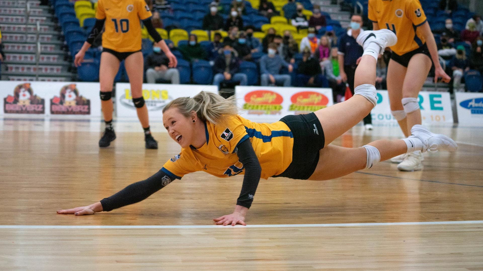 Brianne Stott - Women's Volleyball - Brandon University Athletics