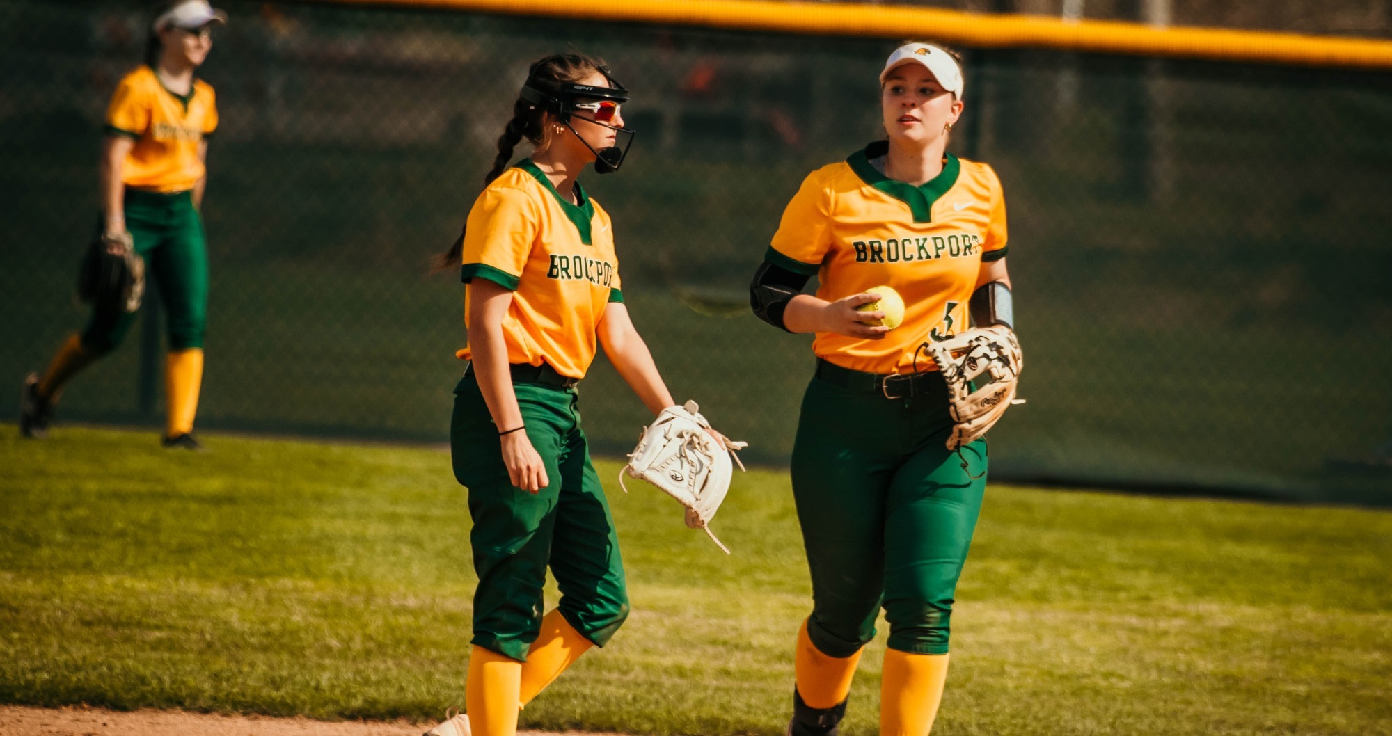 Softball Hits the Road for SUNYAC Play - SUNY Brockport Athletics