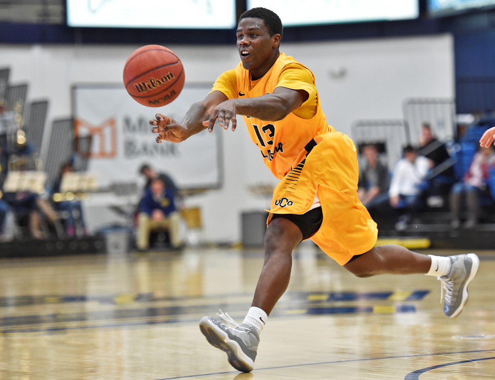 Mahlon Jones - Men's Basketball - University of Central Oklahoma Athletics Mahlon Jones - Men's Basketball - University of Central Oklahoma Athletics