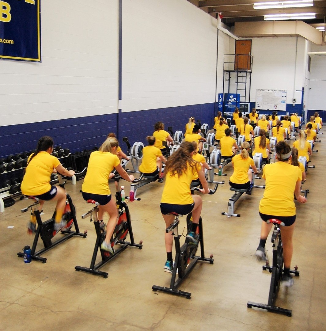 Hamilton Field House - Facilities - University of Central Oklahoma ...