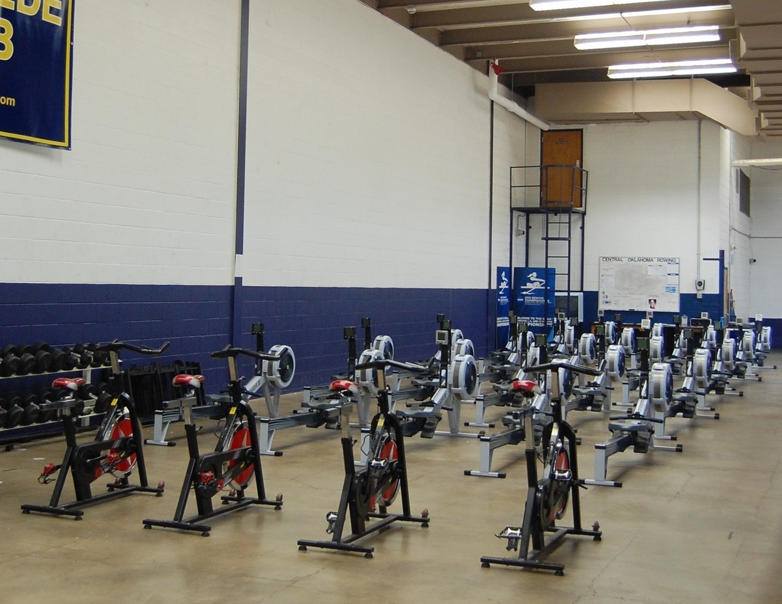 Hamilton Field House - Facilities - University of Central Oklahoma ...