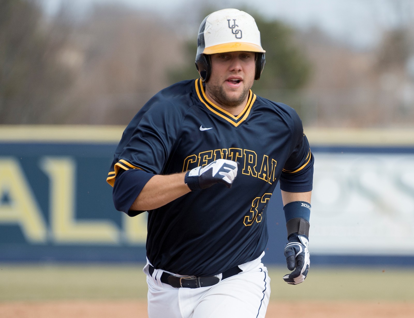 Isaac Hellbusch - Baseball - University of Central Oklahoma Athletics