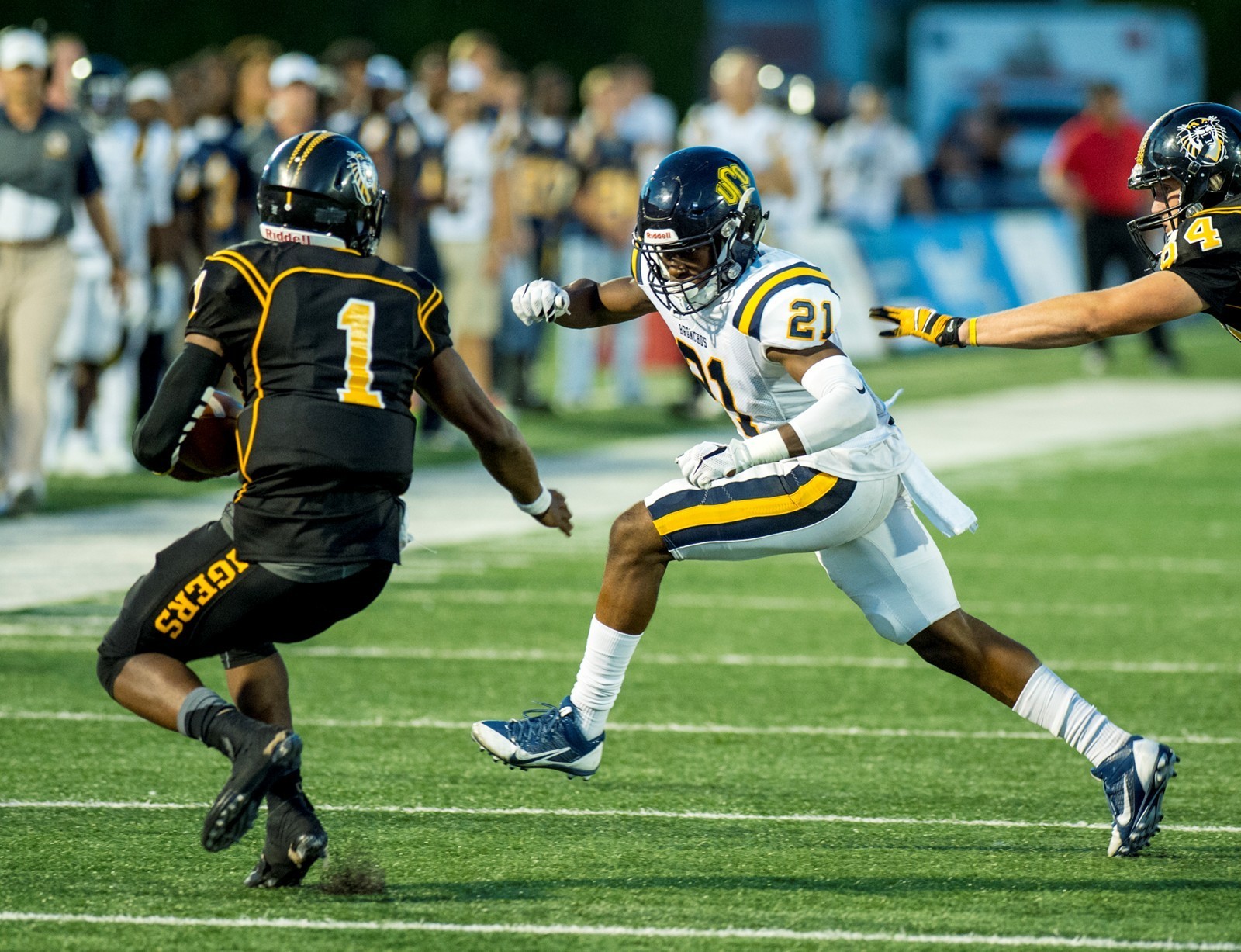 Omari Cole - Football - University of Central Oklahoma Athletics