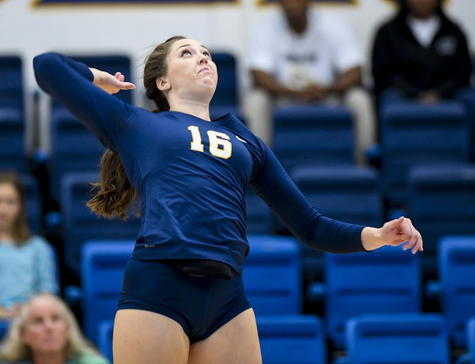 Bronchos Roll Over Washburn - University of Central Oklahoma Athletics