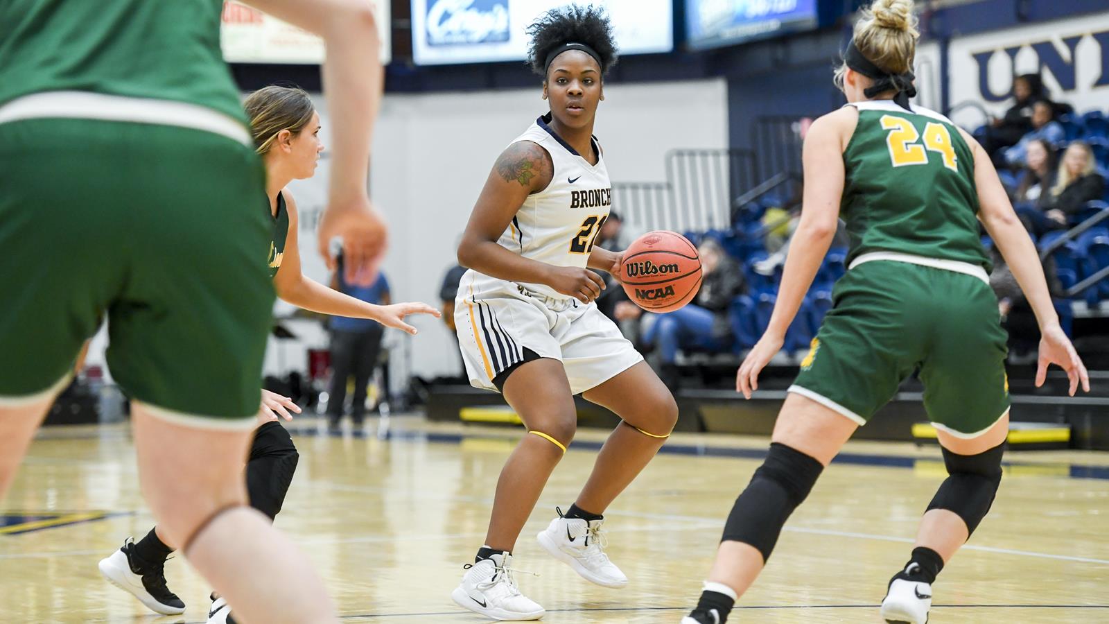 Shatoya Bryson - Women's Basketball - University of Central Oklahoma ...