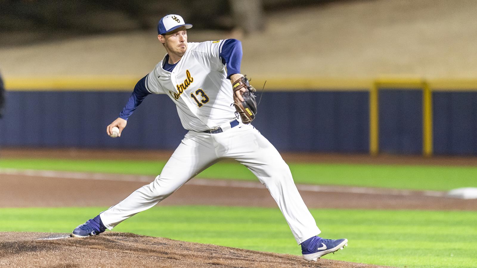 Dylan Hall - Baseball - University of Central Oklahoma Athletics